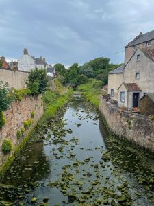 A Great Day Trip from Edinburgh to St Andrews - Travel A-Broads