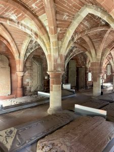 A Great Day Trip from Edinburgh to St Andrews - Travel A-Broads