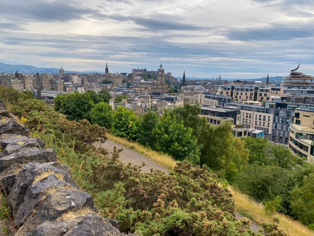 The Best Places to Visit in and Around Edinburgh - Travel A-Broads