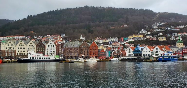 Explore the Colorful City of Bergen in One Day - Travel A-Broads